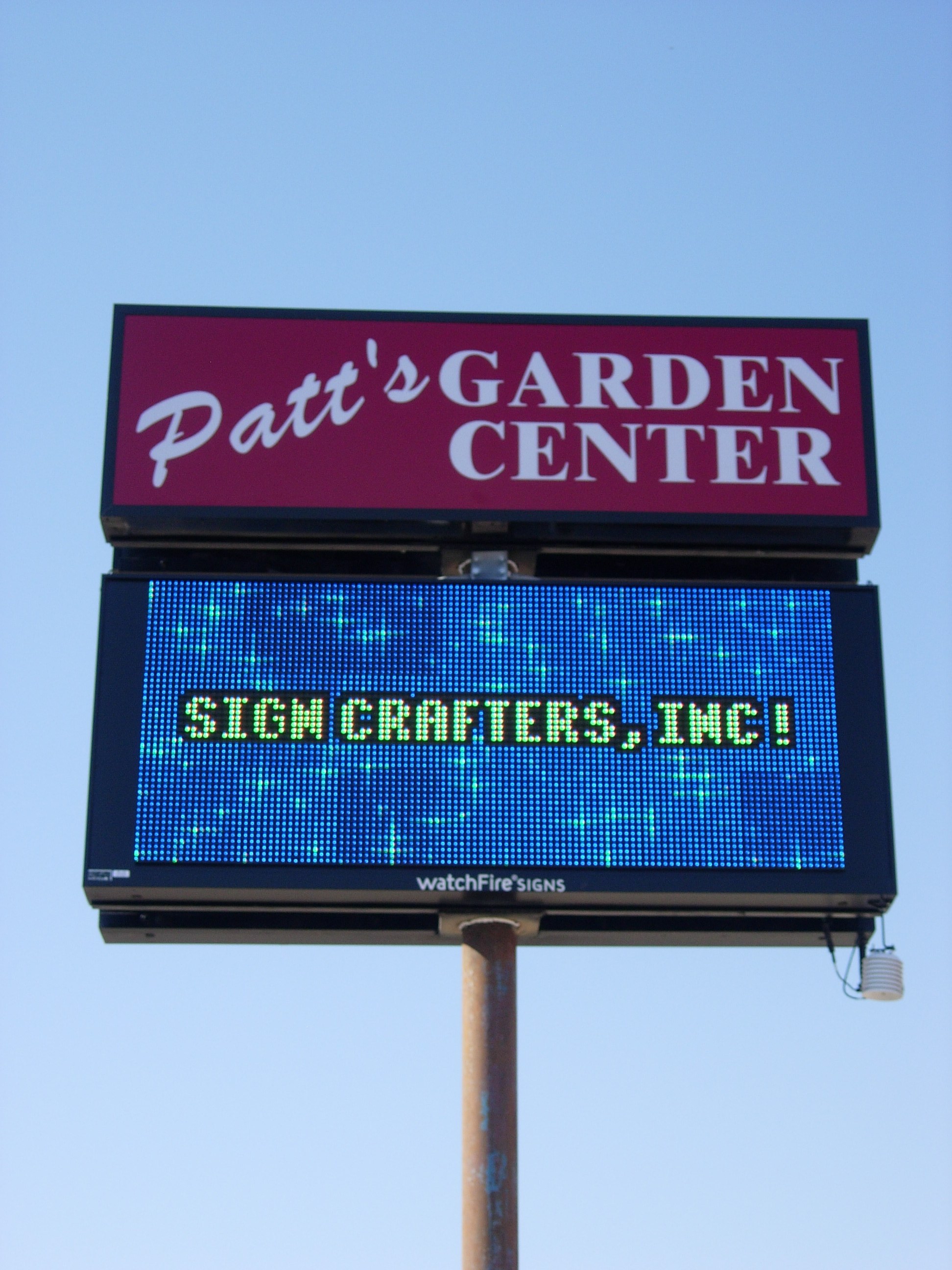 Pylon Signs | Signcrafters, Inc.