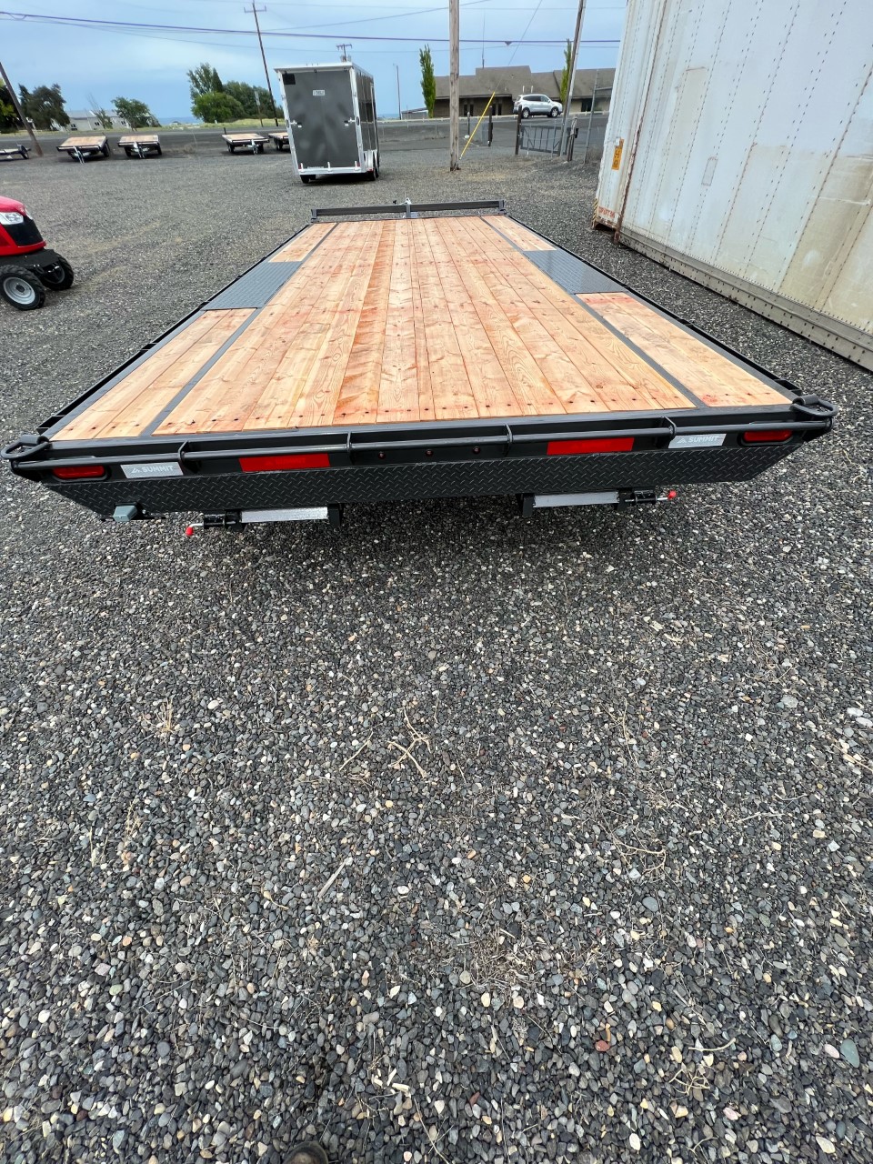 Summit 8.5×20 Denali Pro DO 10k Rear | Gateway Trailers of Hermiston
