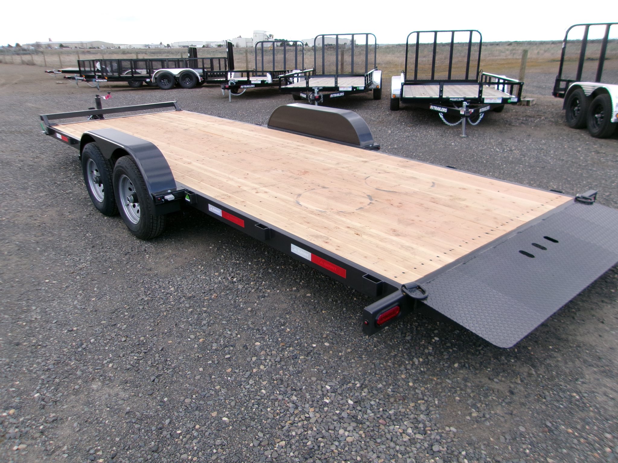 2025 Summit 7’x20′ 10K Cascade Tilt Trailer *** FULL WEDGE APPROACH ...
